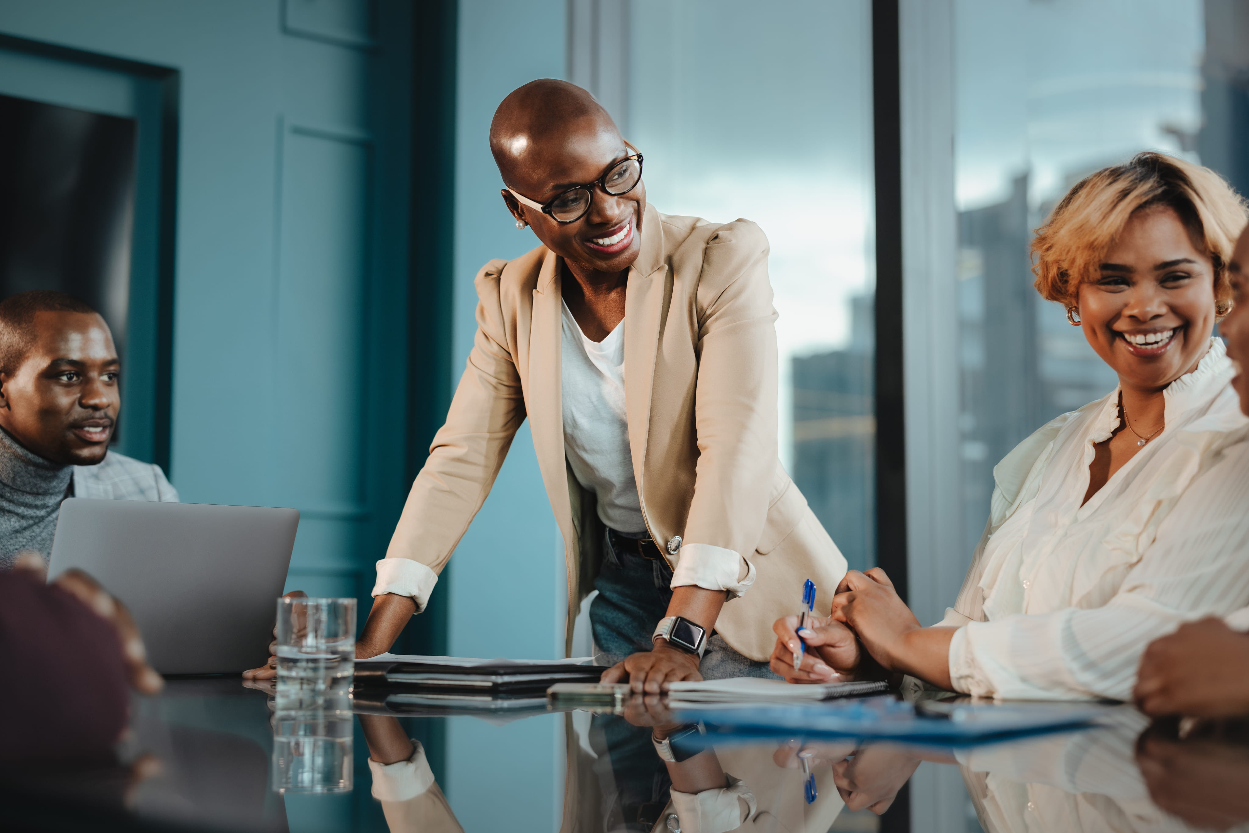 Manufacturing talent & workforce solutions | LHH